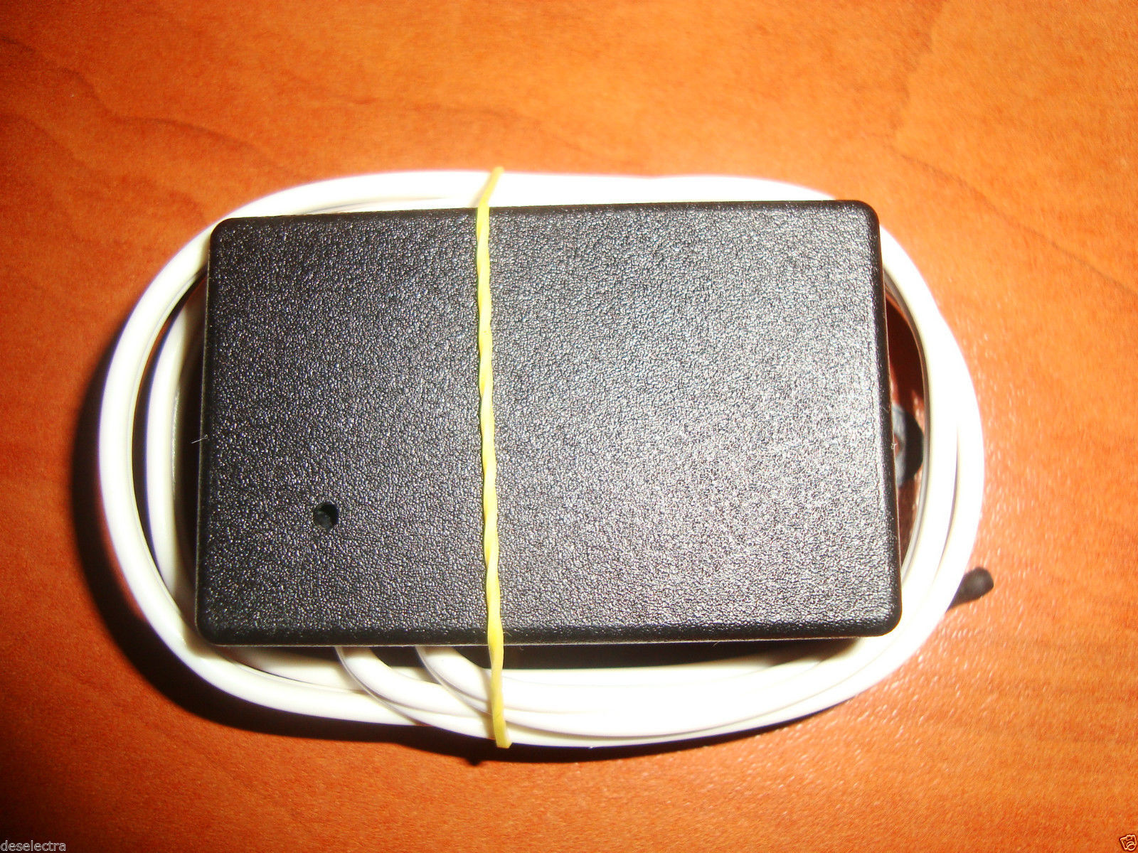 Deselectra Electronics - Your Source for Electronic Innovations ...